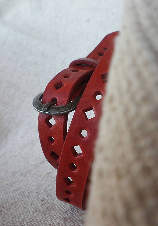 Tenký opasek děrovaný / Konciny - SAShE.sk