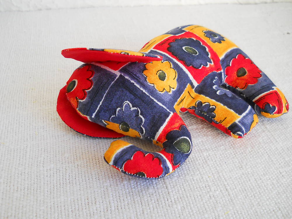 Sloník Dumbo - červeno modrý / VERAstyle - SAShE.sk