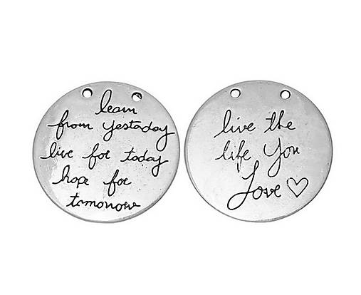 Prívesok LIVE THE LIFE YOU LOVE / wera.wera - SAShE.sk